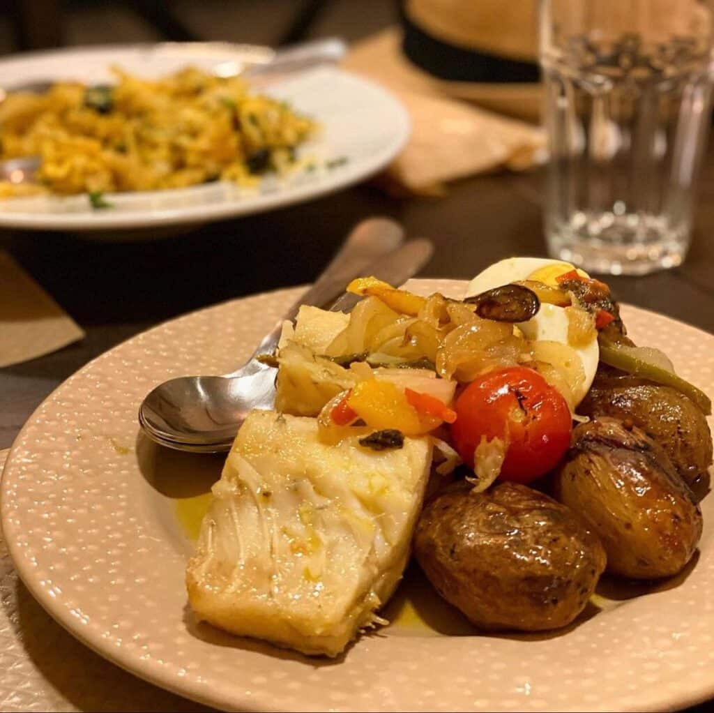 Restaurant Porto: TOP 5 où manger en 2026 (+apéro offert)